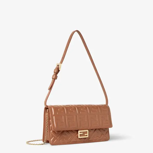 Fendi Tube Wallet On Chain Sellier Brown Nappa Leather Wallet With Ff Motif - [brown]